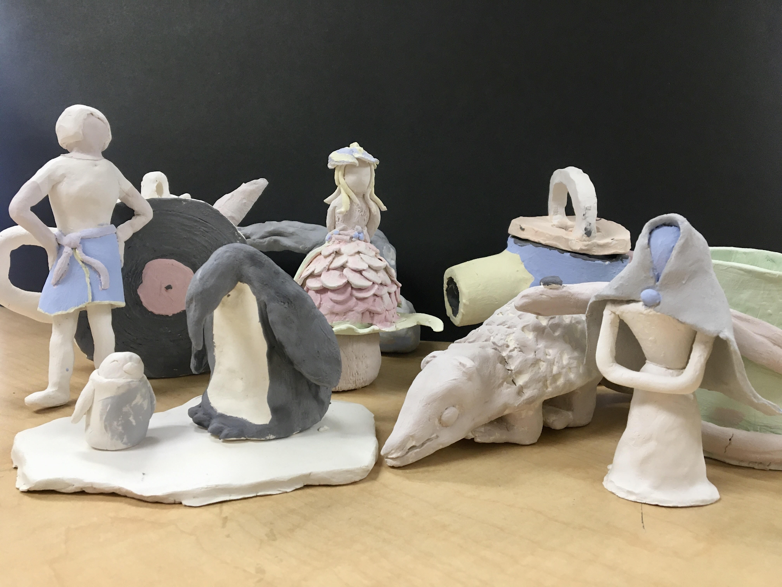 Middle School Ceramics – FRIDAY BLOG